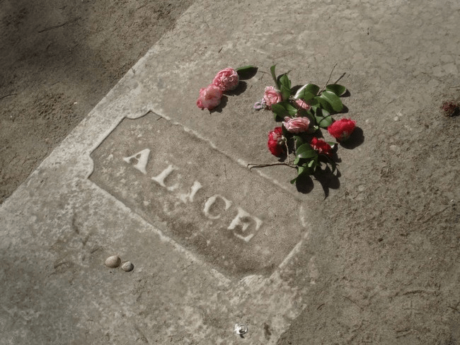 The Haunting Legend of Alice Flagg | Crazy Sister Marina